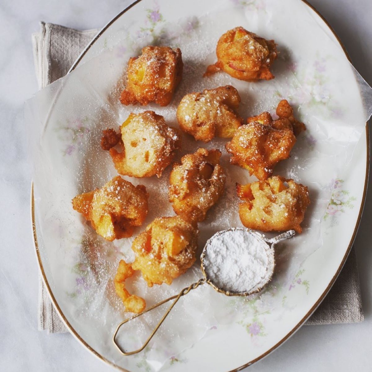 Peach Fritters (Aroo Gulgulay) - The Spice Spoon