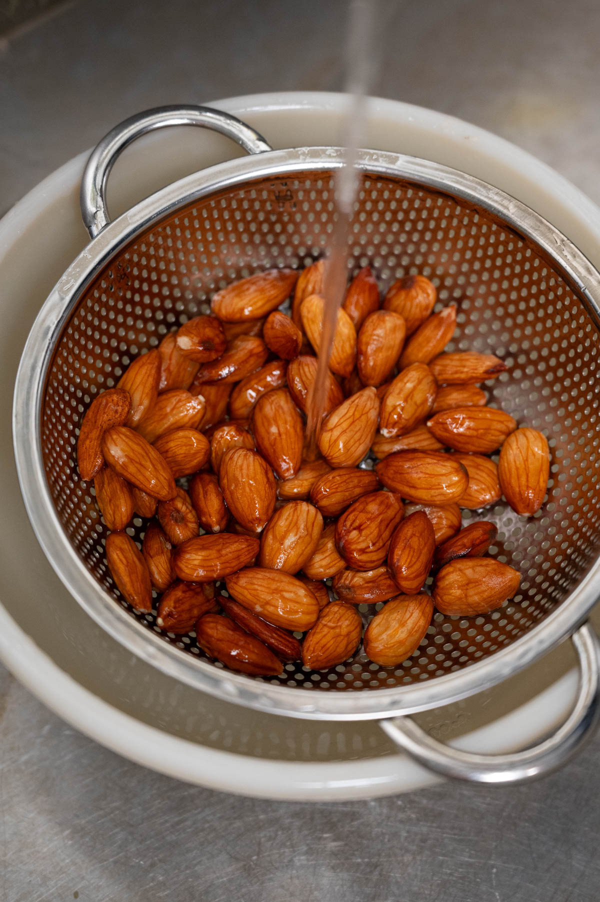 How to Blanch Almonds at Home in Minutes (Quick Tutorial) - The Spice Spoon
